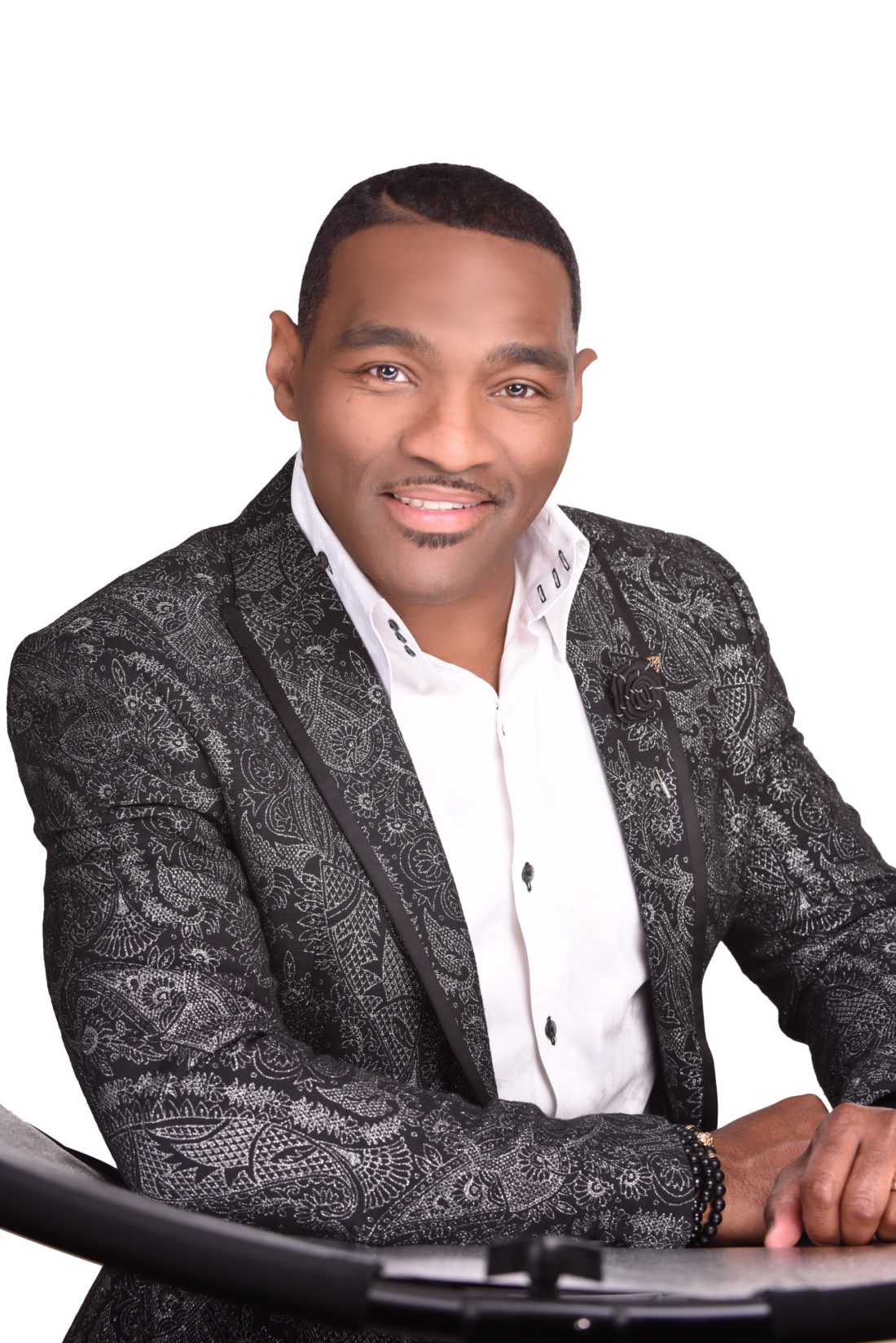 Earnest Pugh Set For Live Recording – GospelFlava.com