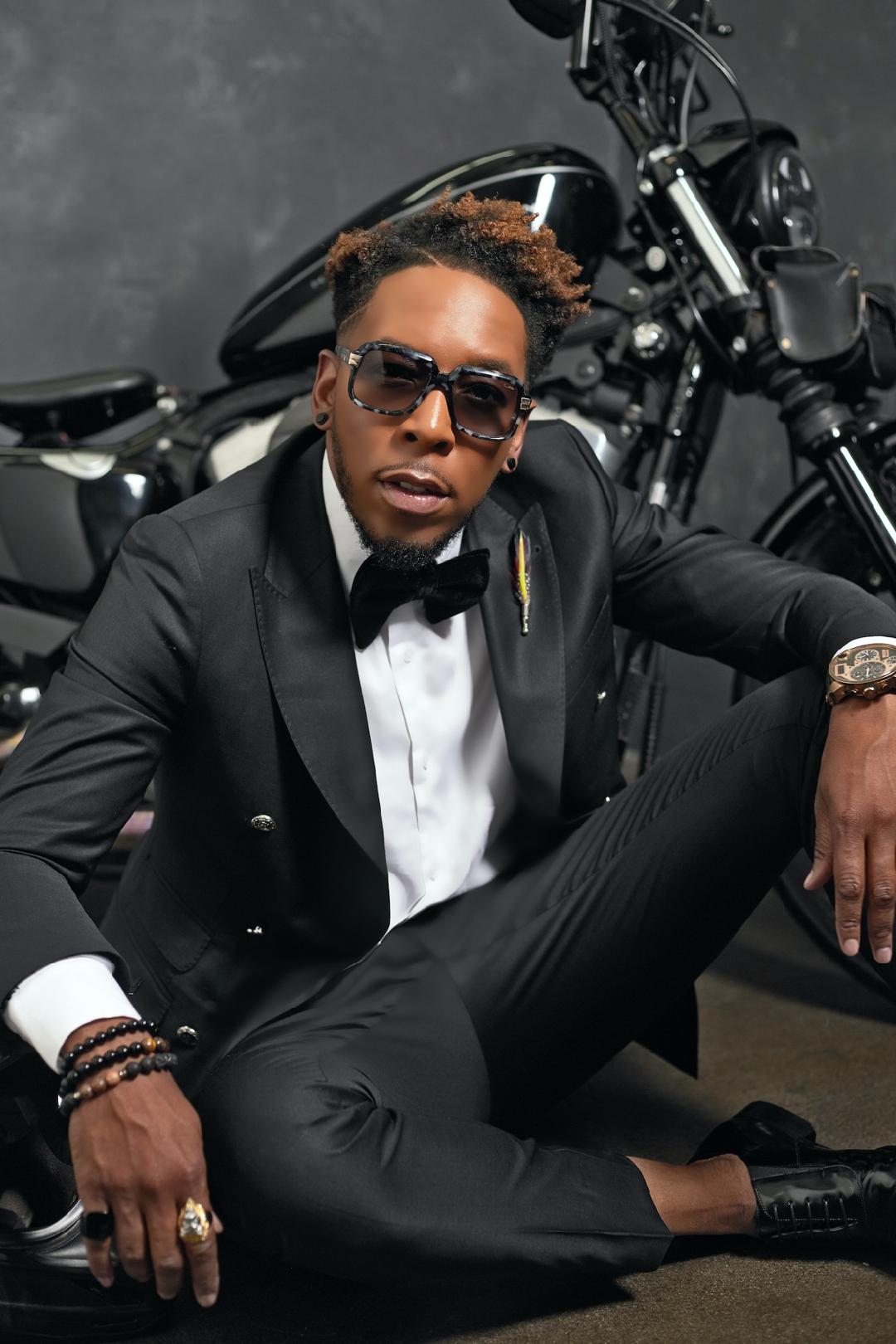 Deitrick Haddon Hits Top Spot At Radio – GospelFlava.com